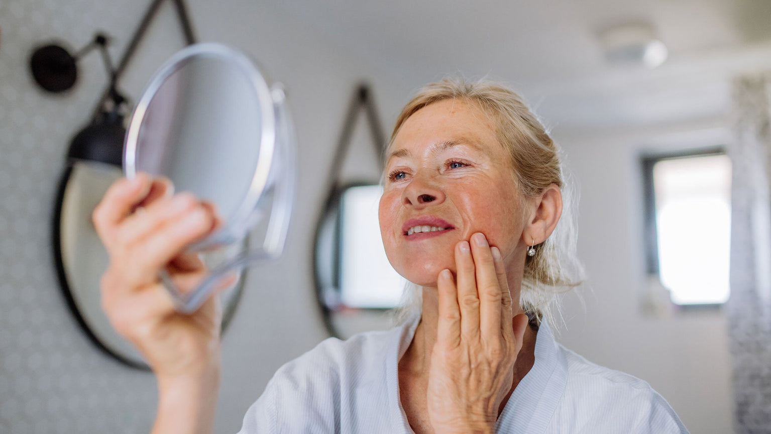 Menopause and rosacea: how to support your skin – Green People